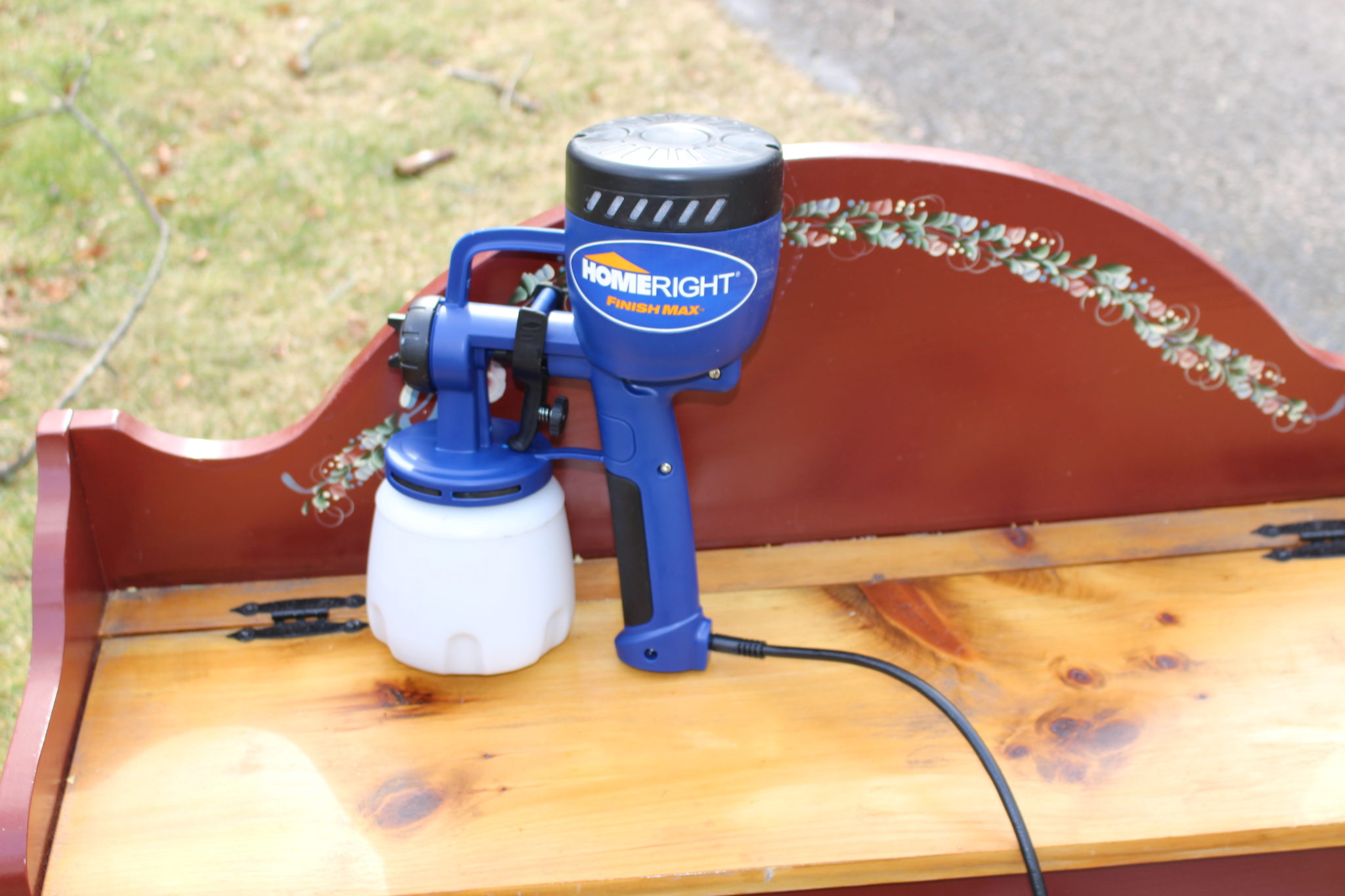 Refinished Deacons Bench "Spray It Pretty" With HomeRight
