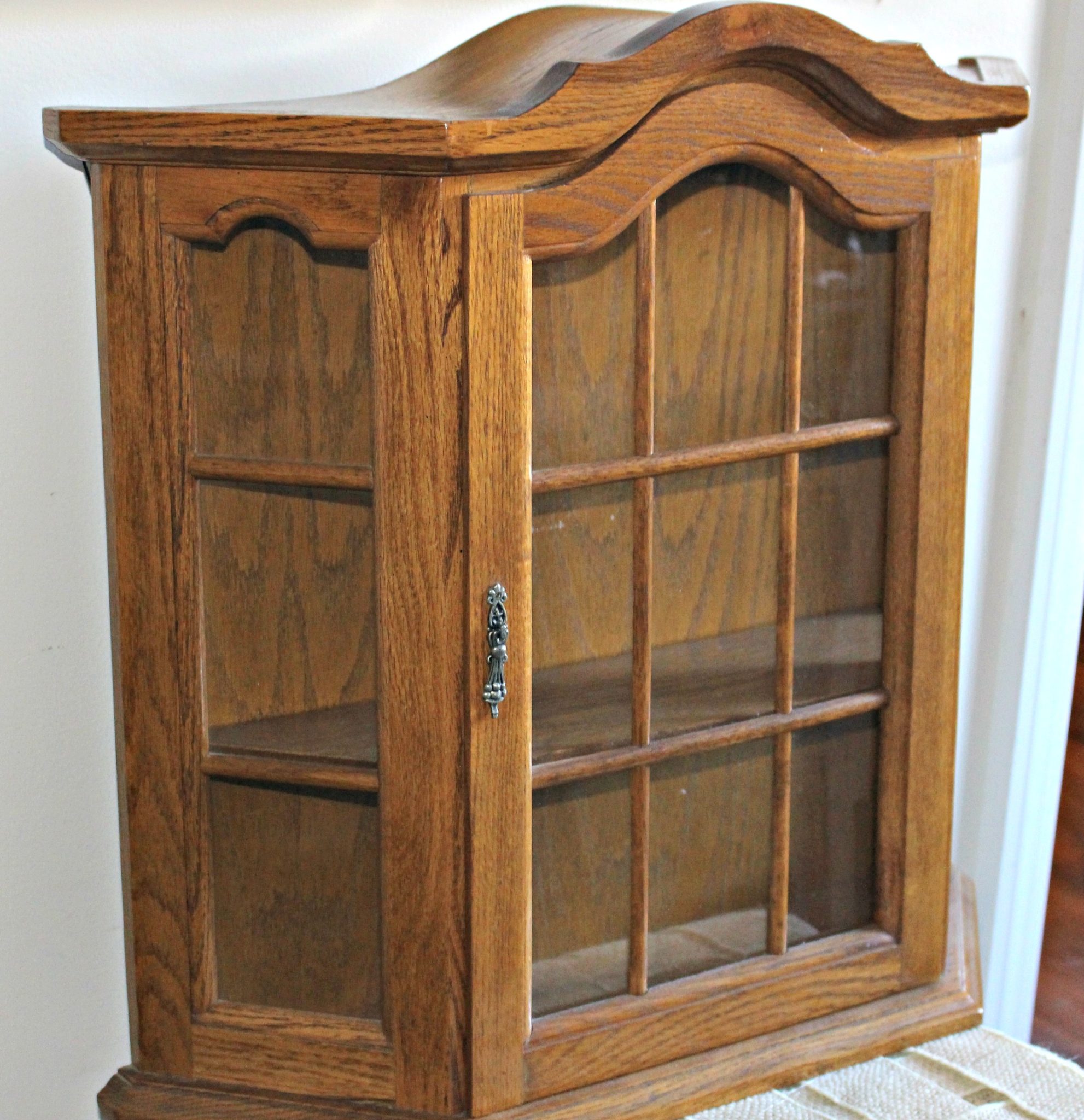 How To Turn An Outdated Curio Into A Coastal Beauty Our Crafty Mom