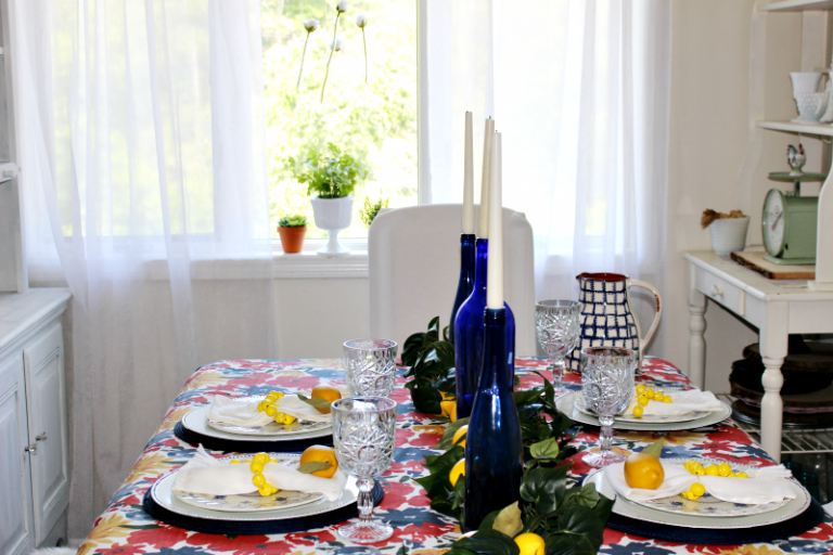 Set A Beautiful Farmhouse Summer Lemon Tablescape