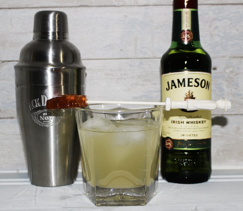 Make A Jameson Irish Lemonade For St. Patrick's Day