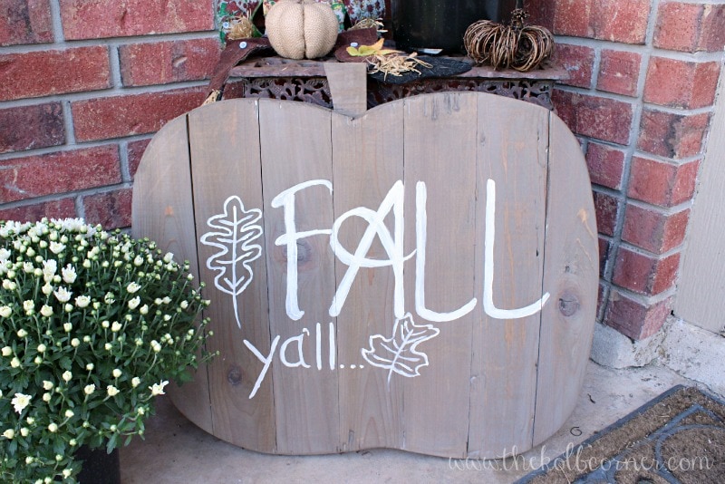 31 Fun DIY Fall Signs That You Can Easily Recreate!