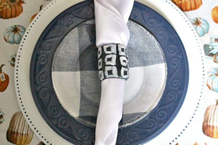 How To Make Beautiful Buffalo Check Plates With Mod Podge