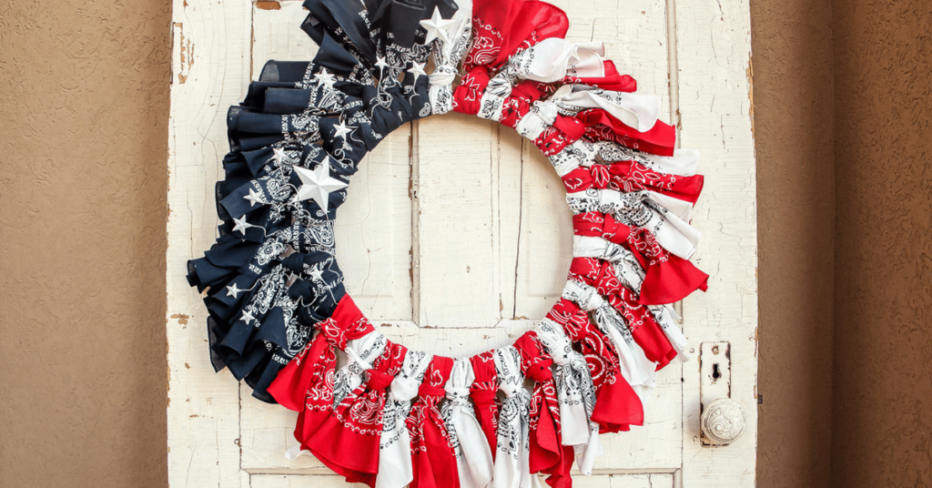 25 Red, White, and Blue Inspiring DIY Patriotic Projects