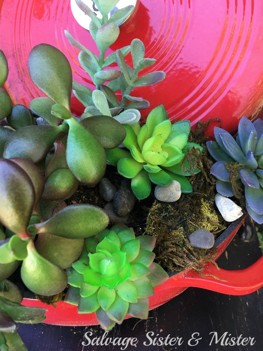 41 Super Creative DIY Repurposed Garden Planters