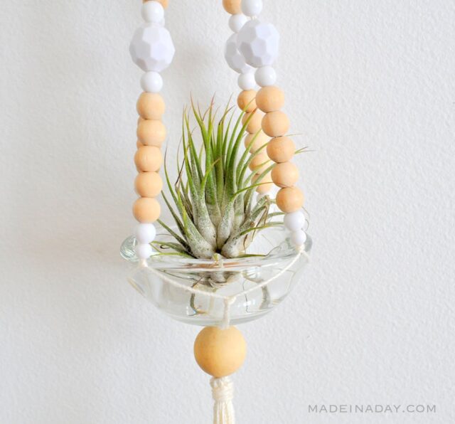 25 DIY Wooden Bead Crafts That Are Super Fun To Make