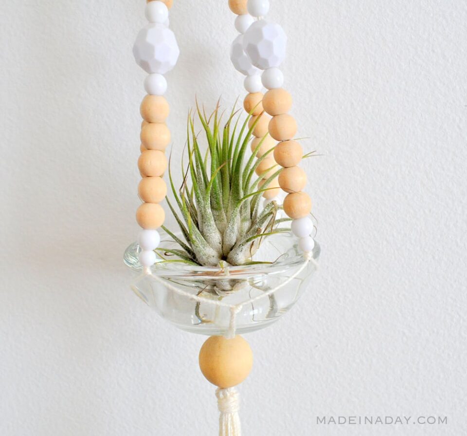25 DIY Wooden Bead Crafts That Are Super Fun To Make