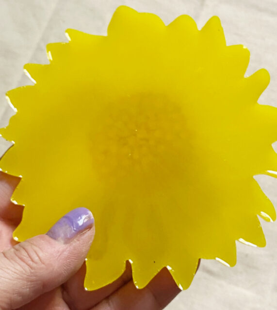 How To Make A Beautiful DIY Resin Sunflower Craft