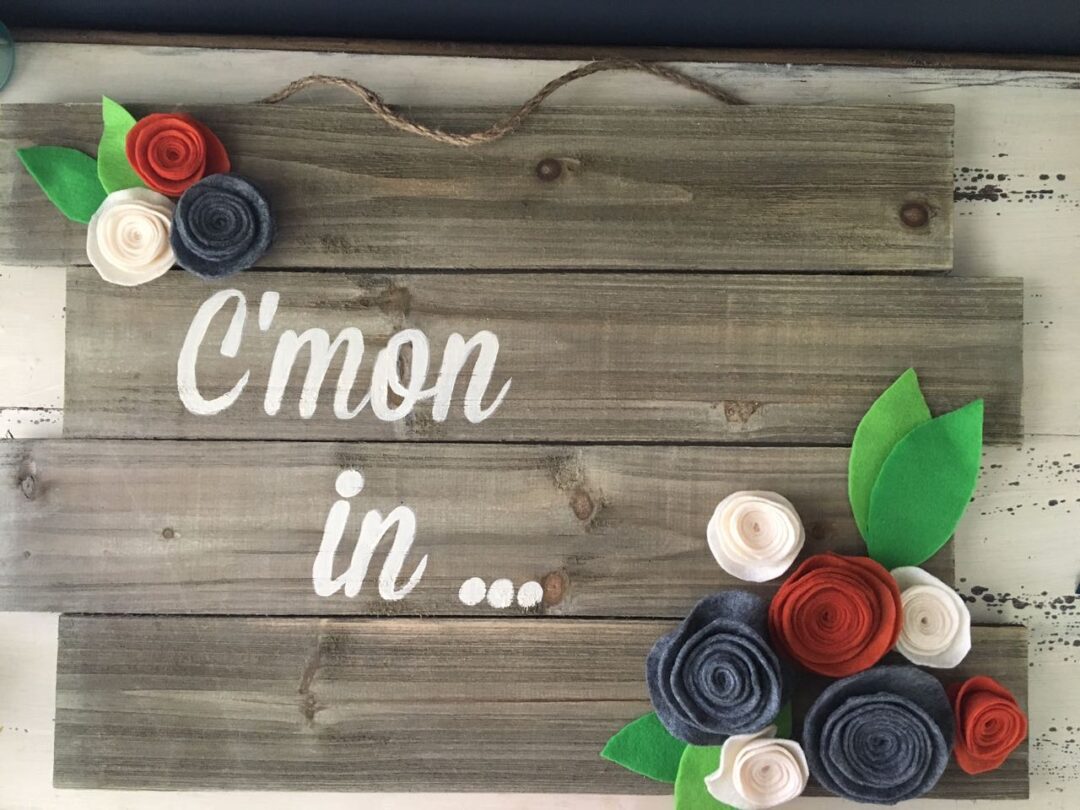 25 Festive Fall Signs That You Can Easily DIY