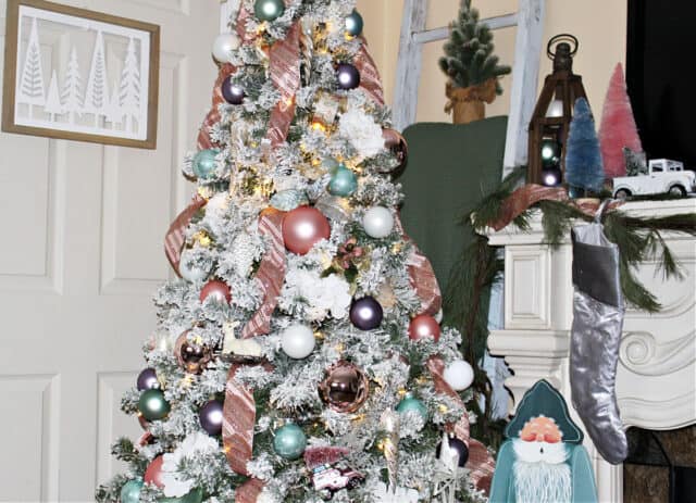 Pretty Pastel Themed Christmas Tree (Christmas Tree Decor Blog Hop)