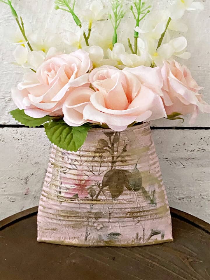 35 Seriously Amazing Upcycled Tin Can Crafts