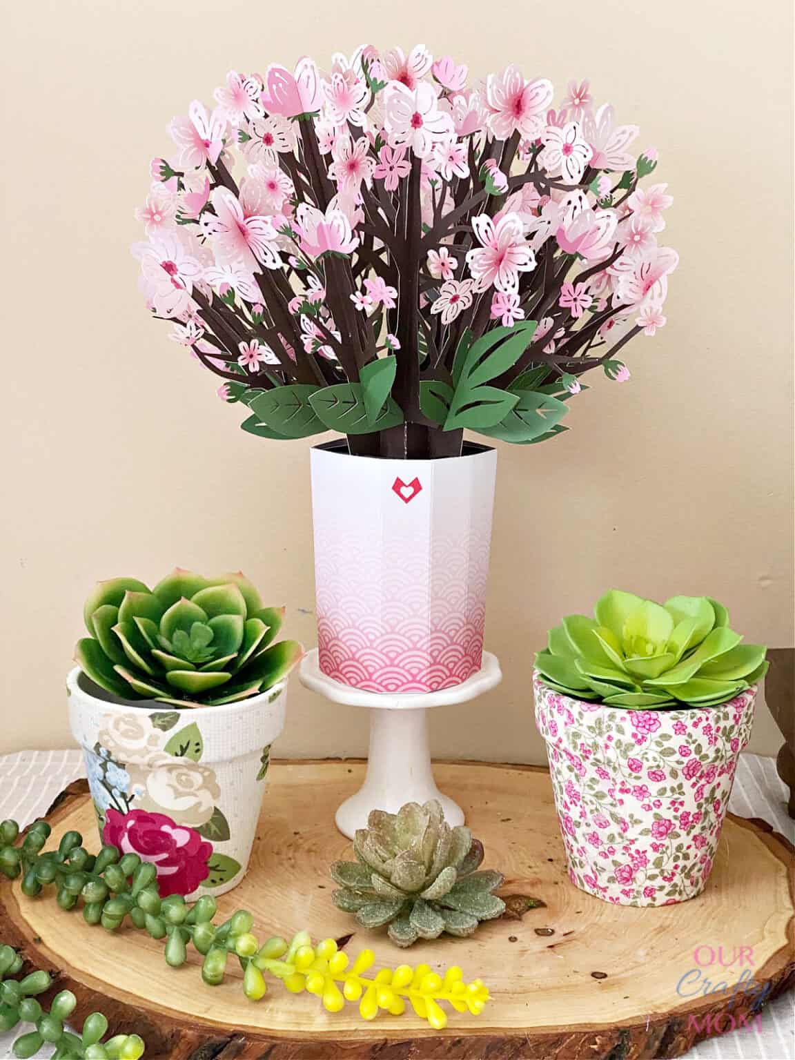 Give a Stunning Pop-Up Paper Flower Bouquet That Will Wow!