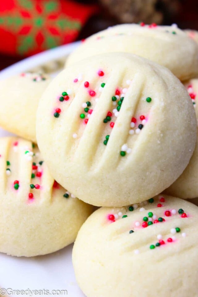 27 Easy And Delicious 3 Ingredient Cookies To Add To Your List!