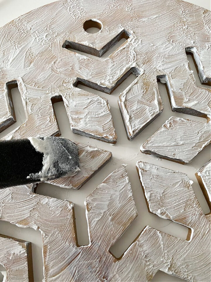 Make A Gorgeous Glitter Wooden Snowflake For Winter Decor