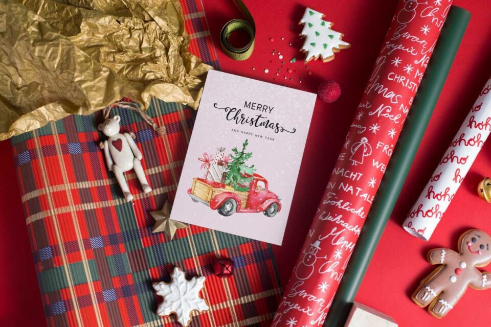 Download Your Free Set of Red Truck Christmas Cards