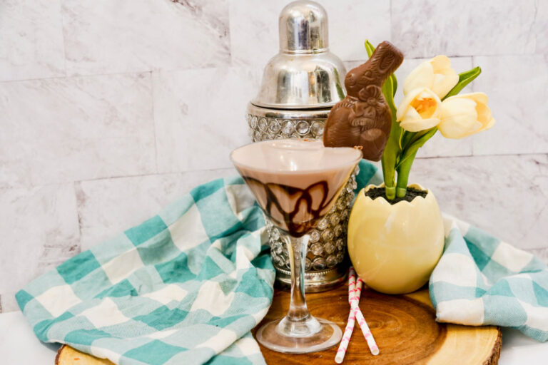 How to Make a Rich and Creamy Easter Bunny Chocolate Martini