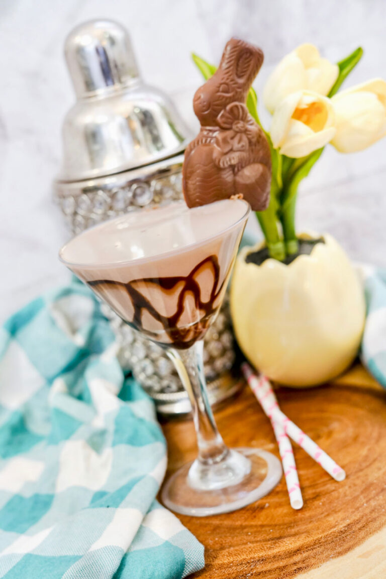 How to Make a Rich and Creamy Easter Bunny Chocolate Martini