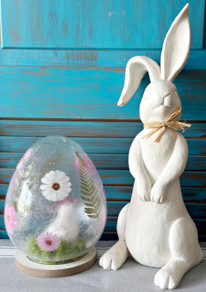 How to Make A Beautiful Pressed Flower Glass Cloche