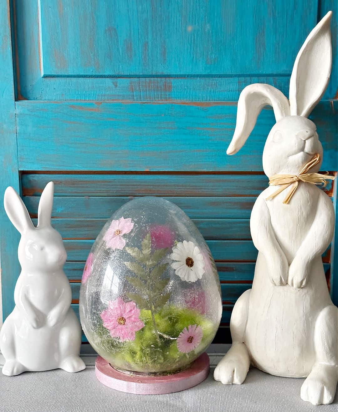 How to Make A Beautiful Pressed Flower Glass Cloche