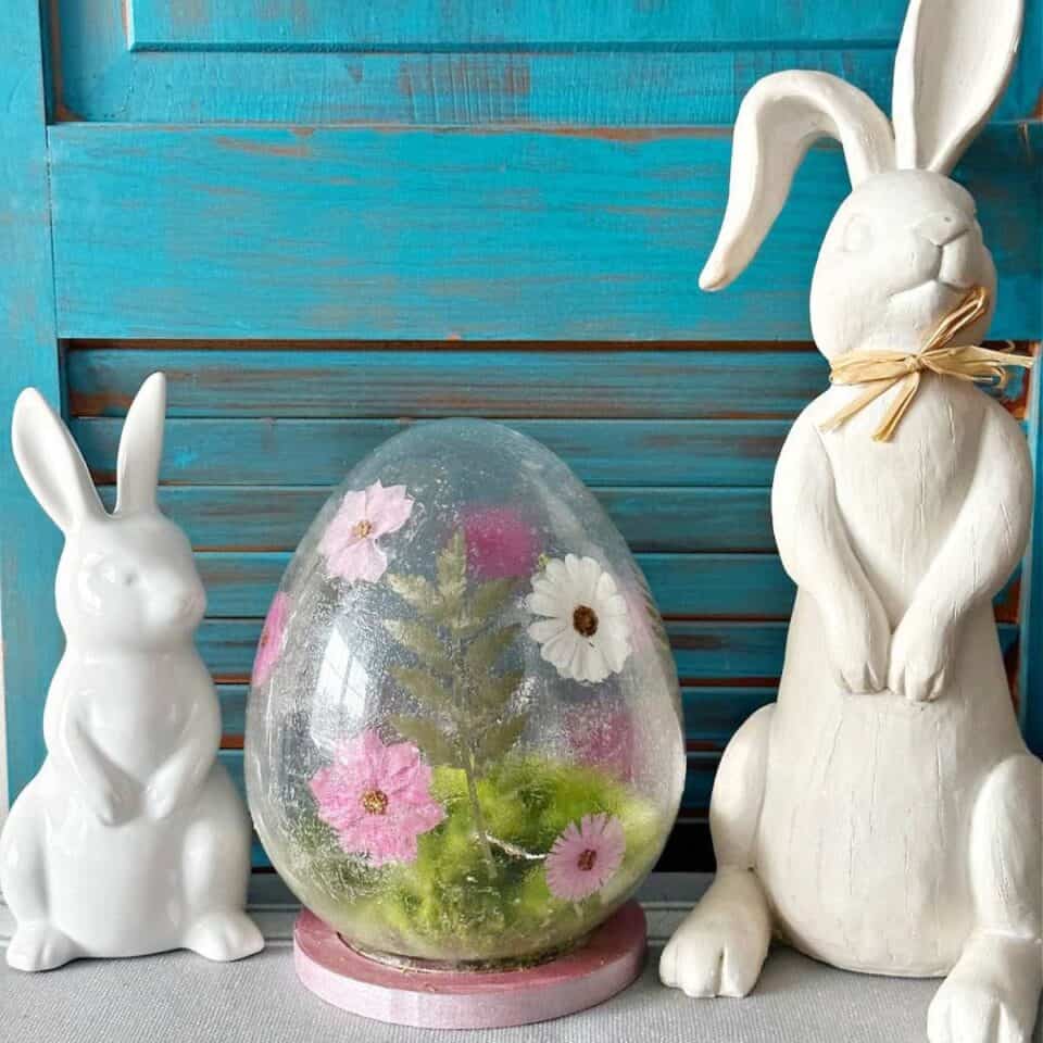 How to Make A Beautiful Pressed Flower Glass Cloche