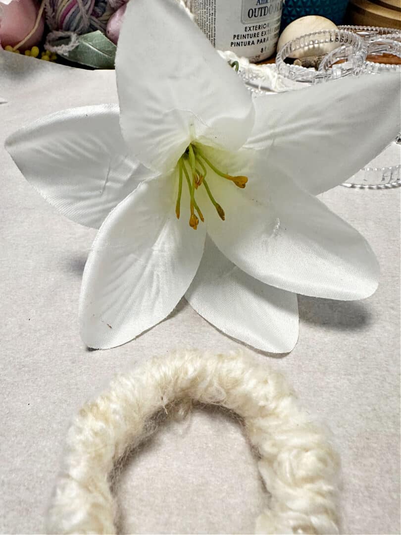 Make Adorable Easter Napkin Rings with Dollar Tree Supplies