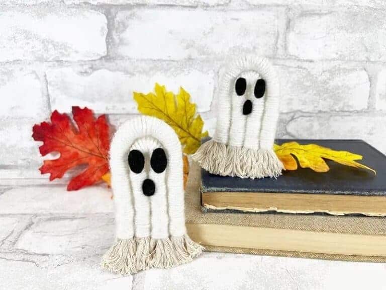 17 DIY Halloween Ghost Decorations That are Cute Not Scary