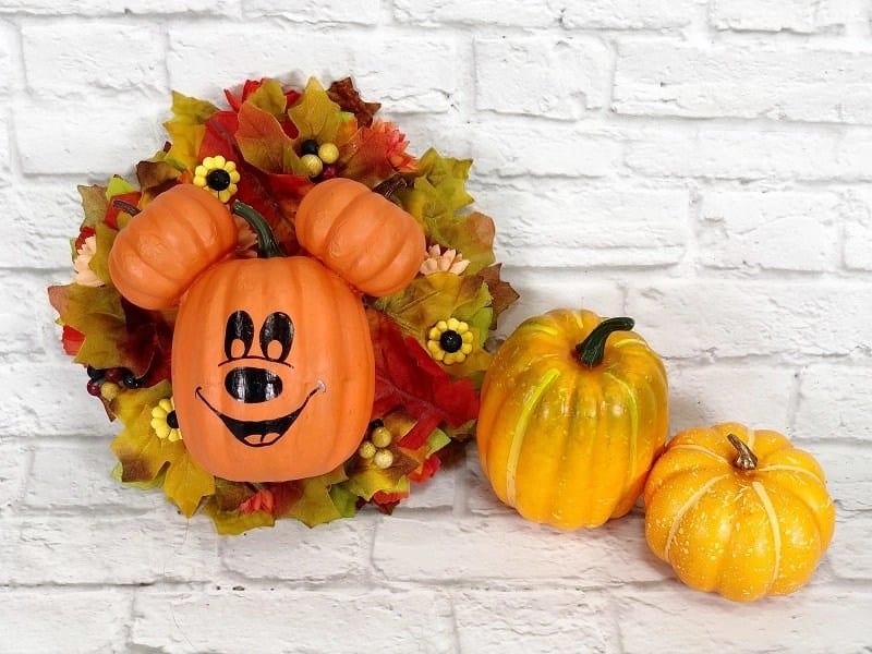 21 Magical Disney Pumpkin Painting Ideas With Tutorials