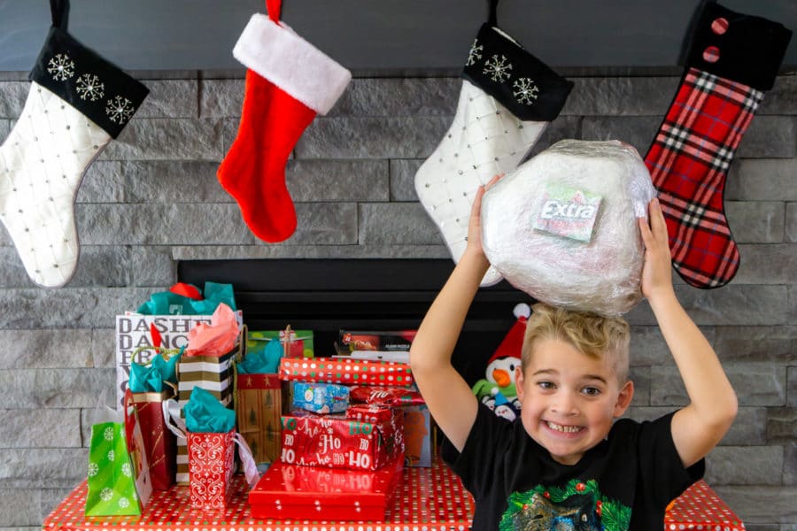 7 Holiday Party Game Ideas The Whole Family Will Love!