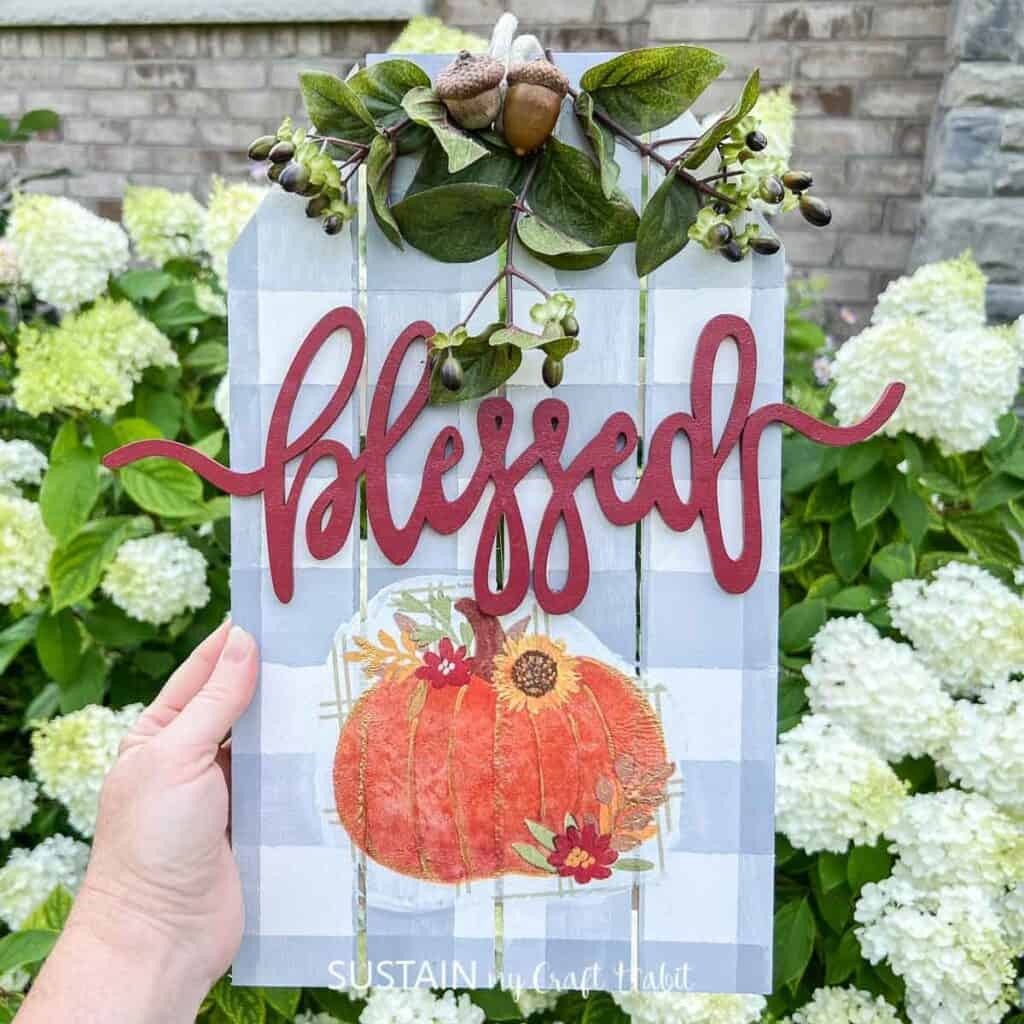 35+ Budget-Friendly Dollar Tree Fall Crafts to Cozy Up Home 2025