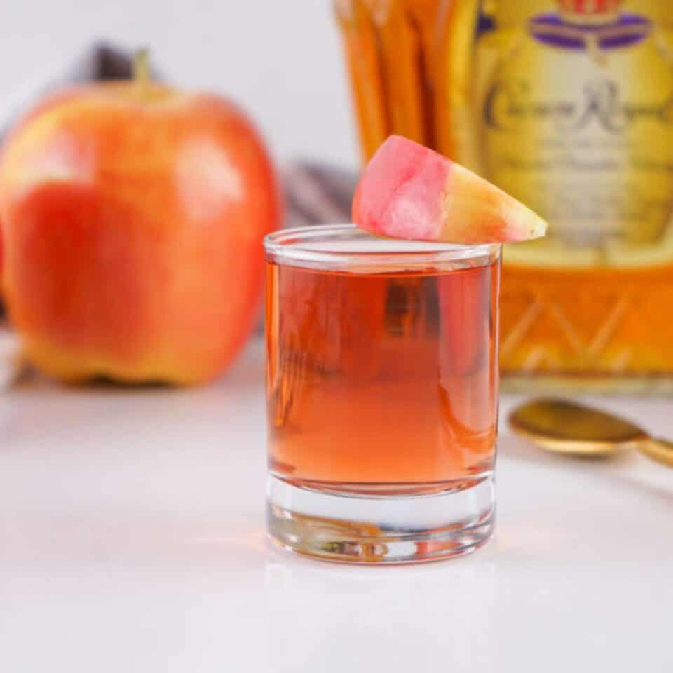 Get Ready to Sip: The Ultimate Guide to Washington Apple Shots!