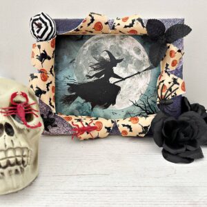 Free Halloween images for Busted Canvas and Decoupage Crafts
