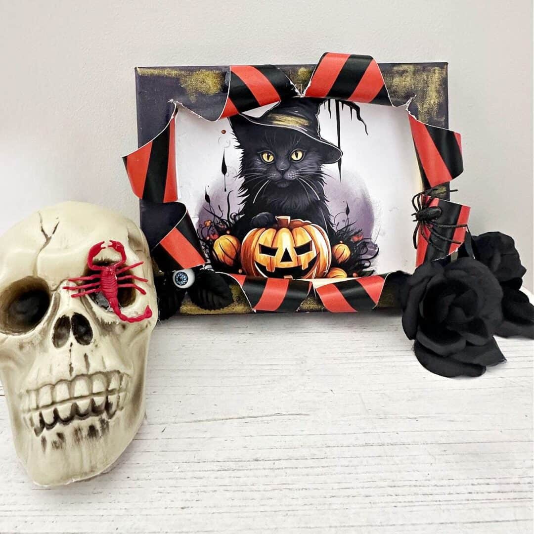 Free Halloween images for Busted Canvas and Decoupage Crafts