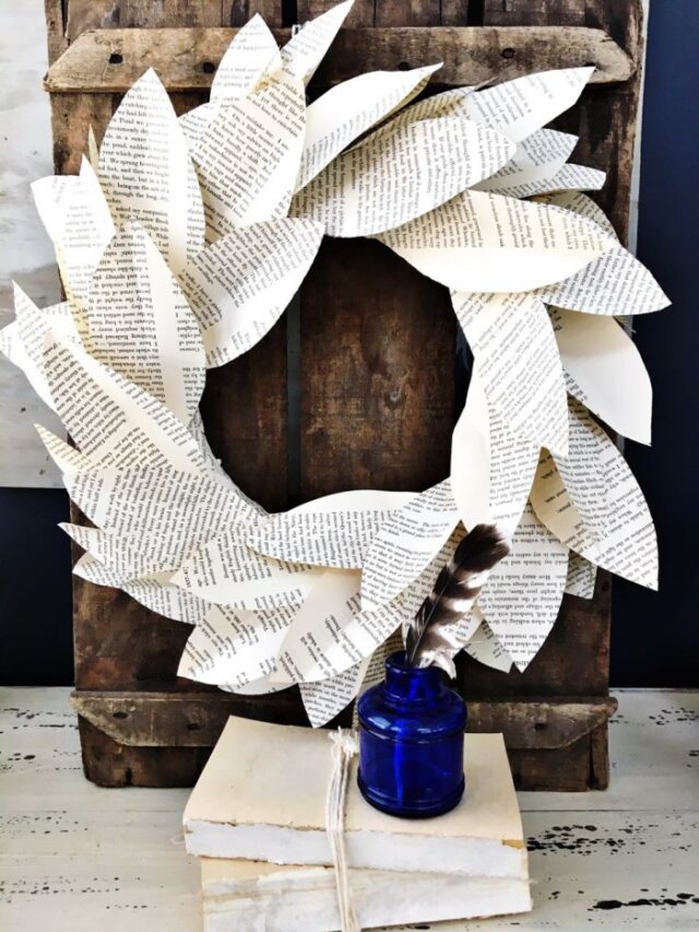 19 Beautiful DIY Book Page Crafts