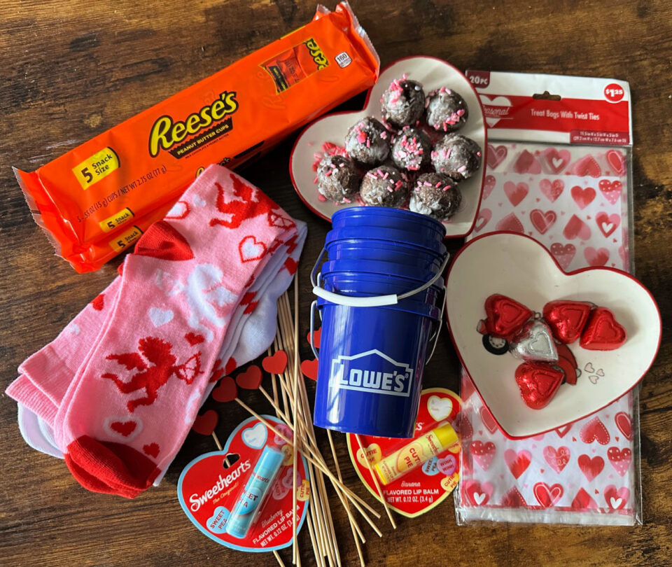 Lowe's Mini Bucket Candy Gifts for Valentine's Day